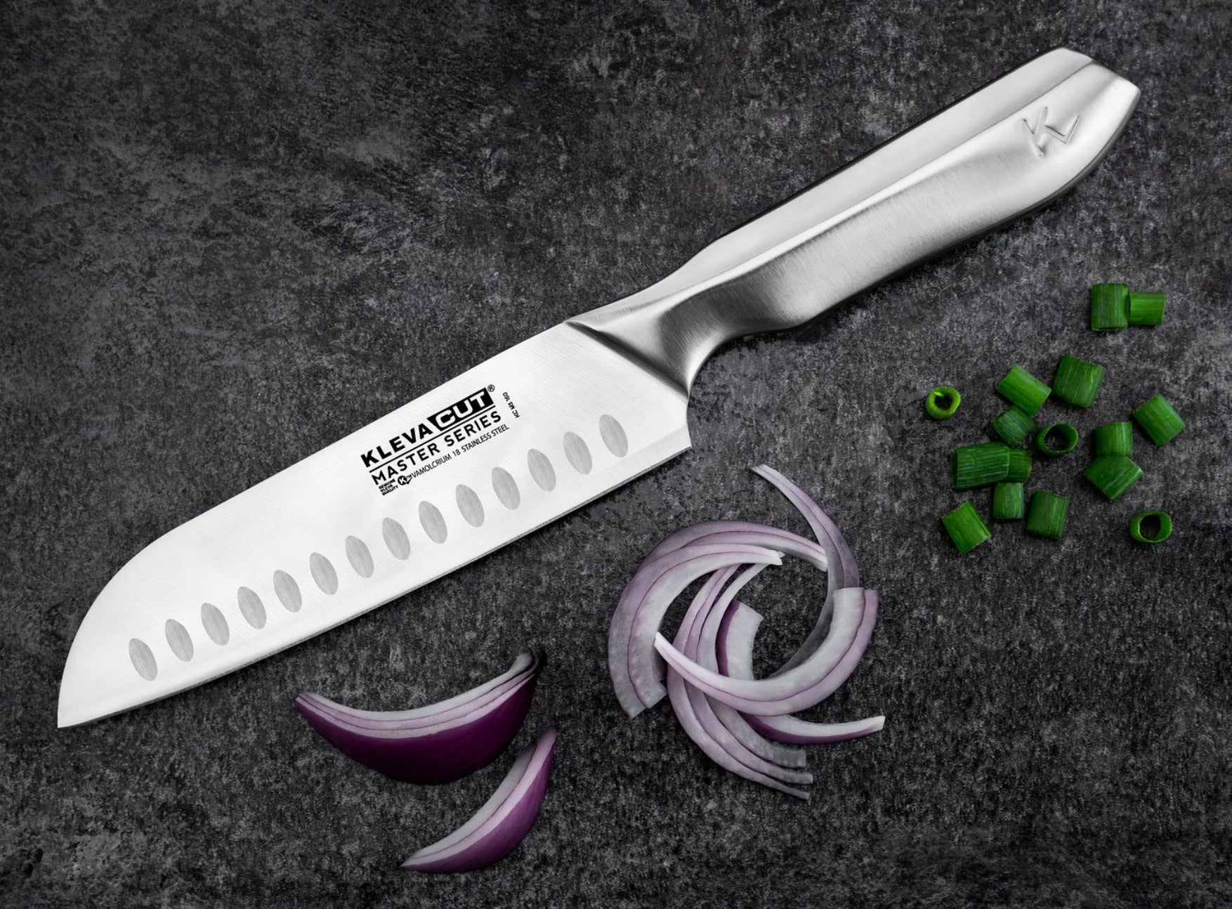 What to look for when buying a kitchen knife and What is considered th ...