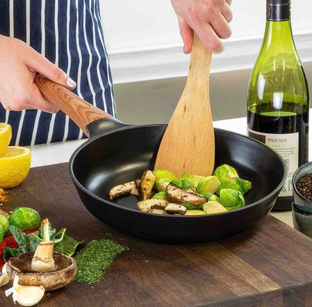 This Non-Stick Cookware Will Revolutionize Your Cooking Experience ...